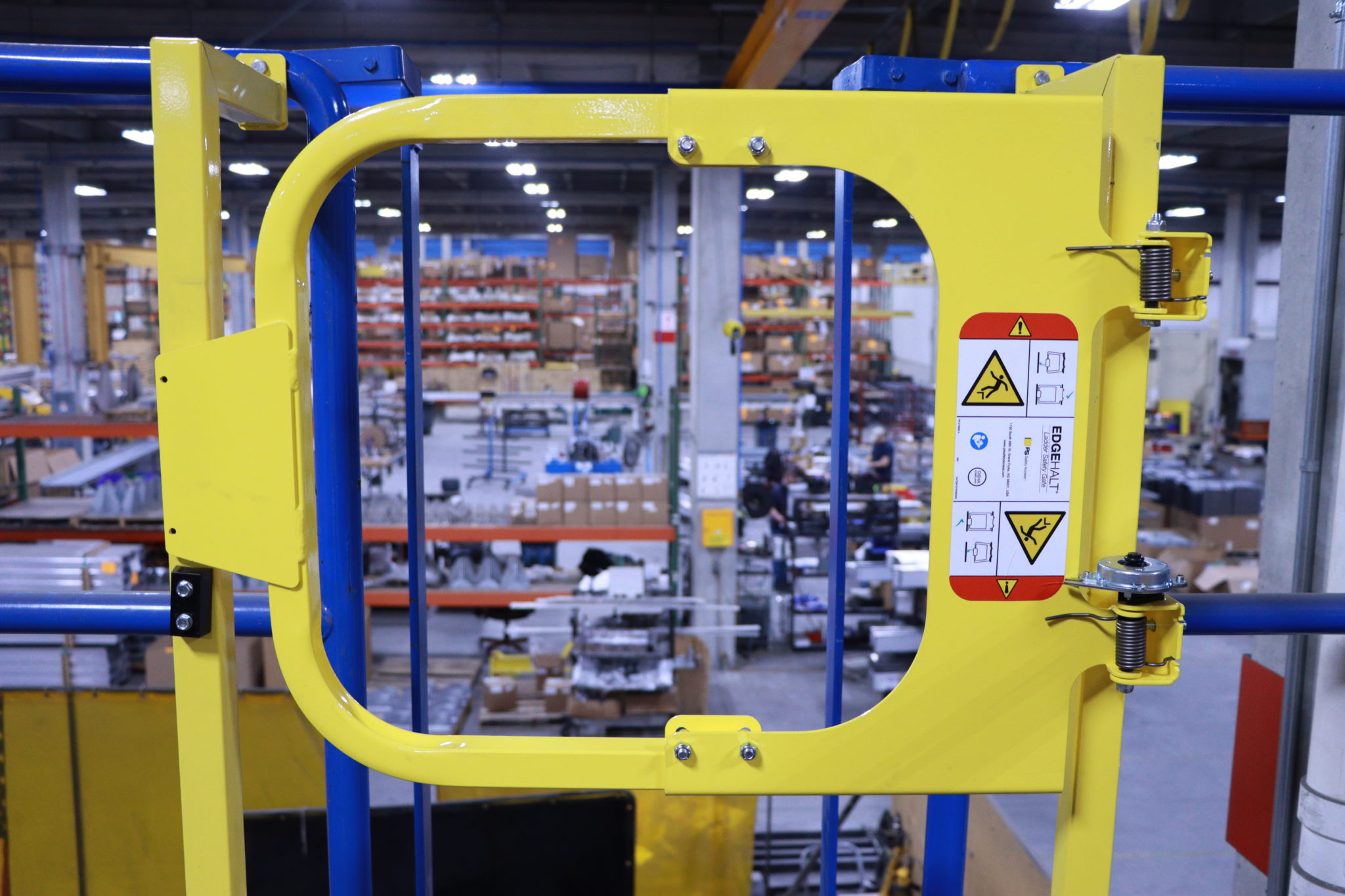 EdgeHalt® Ladder Safety Gate | PS Safety Access™
